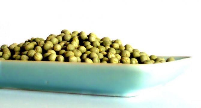 JAK UVAŘIT HRÁCH V TLAKOVÉM HRNCI – Minimalistická kuchařka